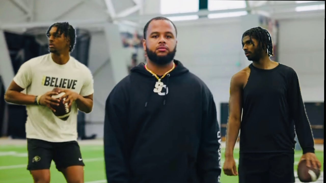 SHEDEUR SANDERS & WALTER TAYLOR GET THE ULTIMATE QB TRAINING IN BY THE BEST QUARTERBACK COACH‼️😤 ...