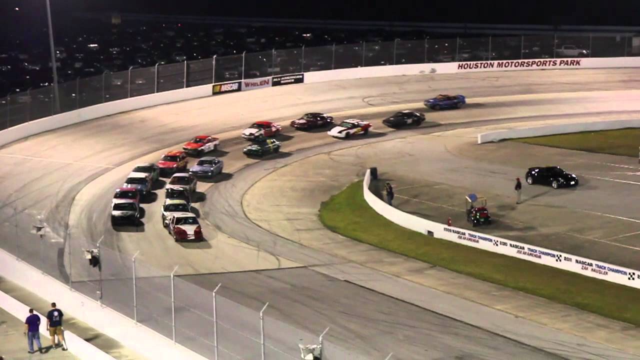 The Last NASCAR Race at HMP! - YouTube