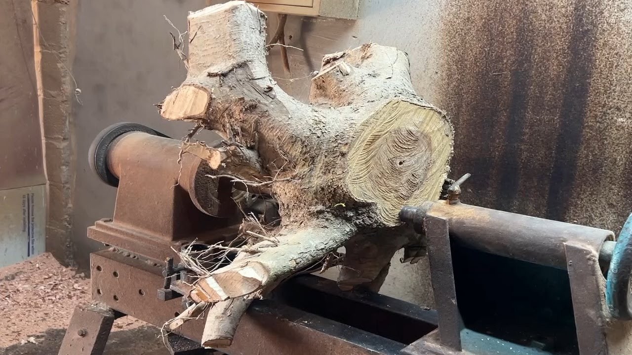 Woodturning Skills | Woodworking || I Made a Vase From a Tree Root ...