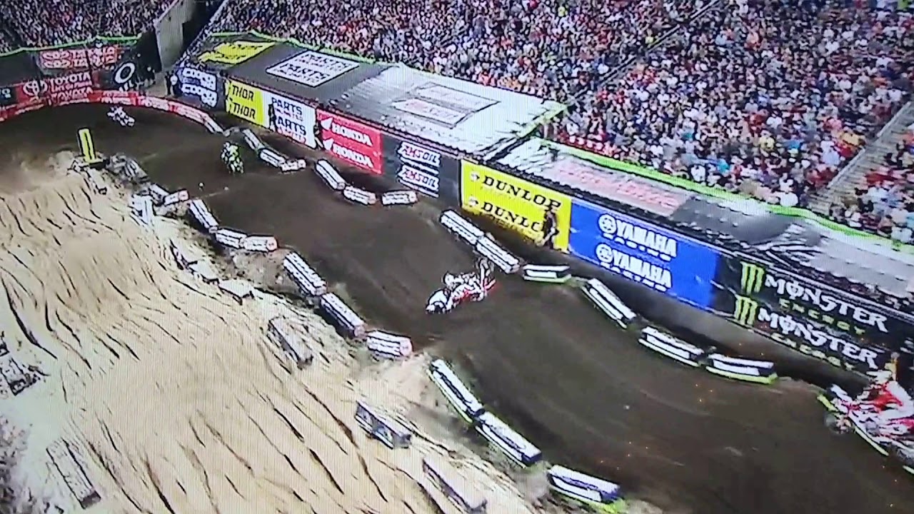 Cole Seely Crash Tampa Supercross 2018 | Red Flag - YouTube