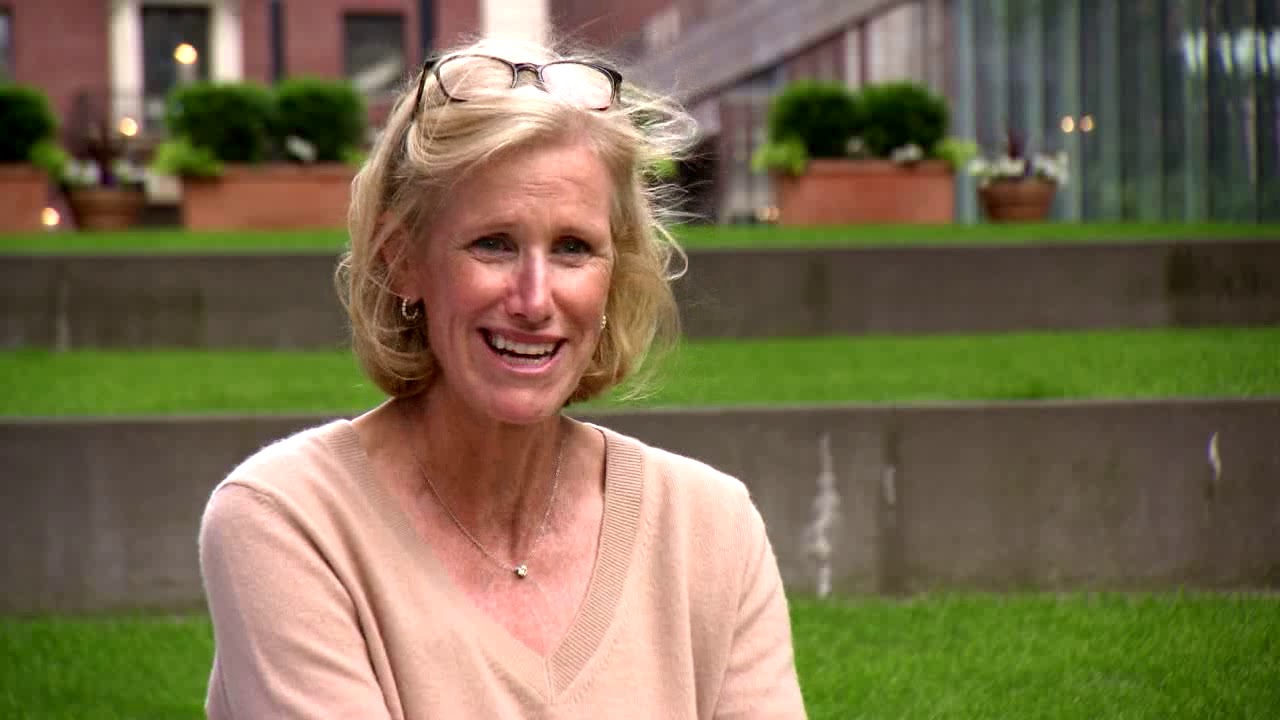 2018 Alumni Medalist Helen Doyle Yeager '85BC - YouTube