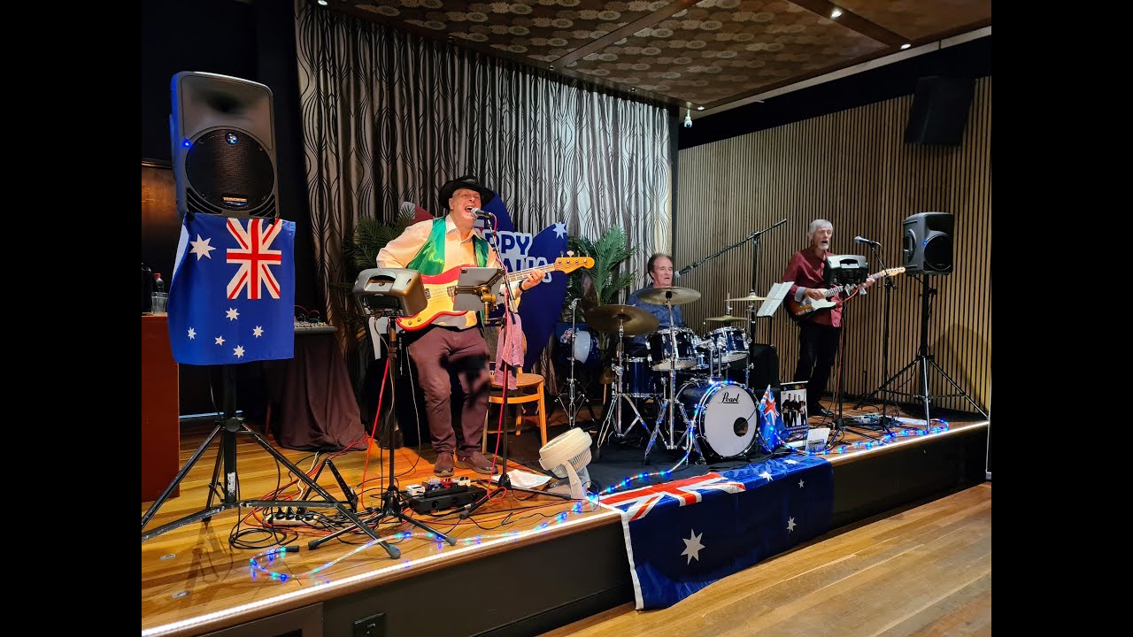 The Hit Makers Trio | Live - YouTube