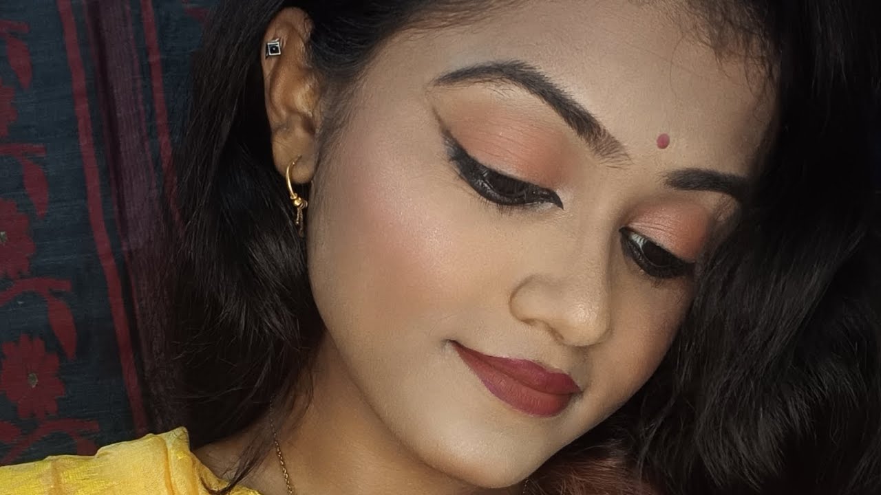 The Kohl Eye makeup look 🖤 - YouTube