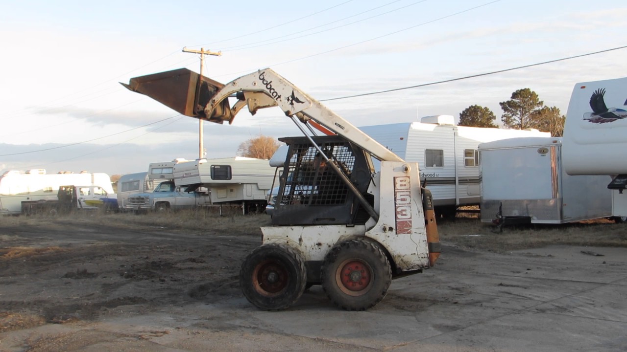 Bobcat 853 Skid steer - YouTube