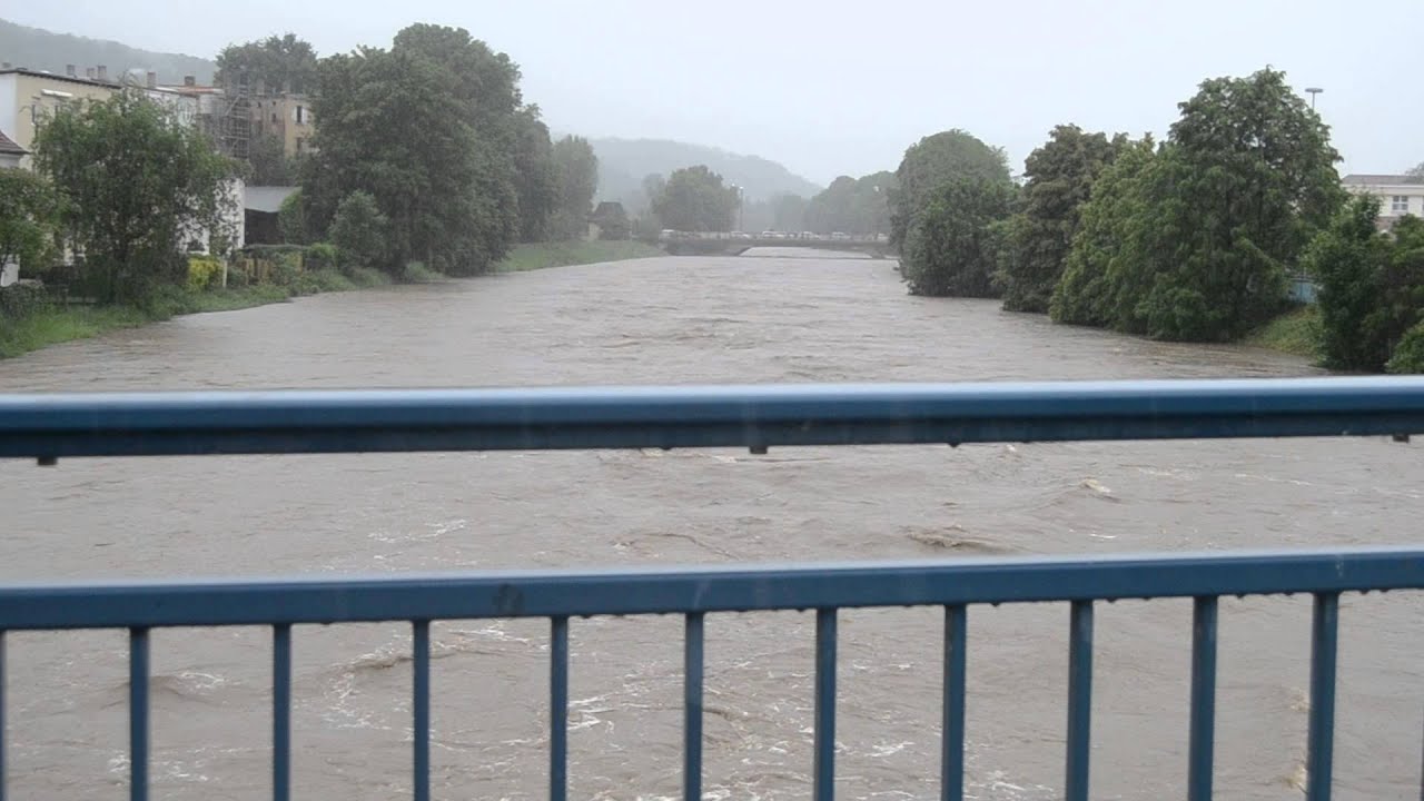 Weiße Elster Gera, nahe Max Bahr - 02.06.2013 - YouTube