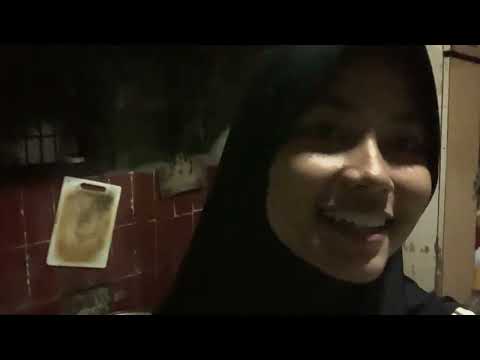 tugas bahasa inggris, HOW TO MAKE INDOMIE GORENG 