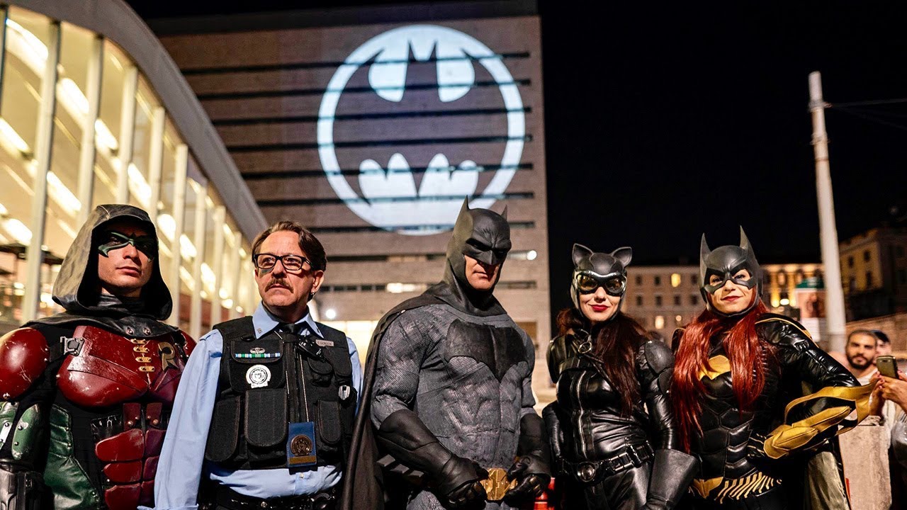Batman Day – Global Bat-Signal Event - YouTube