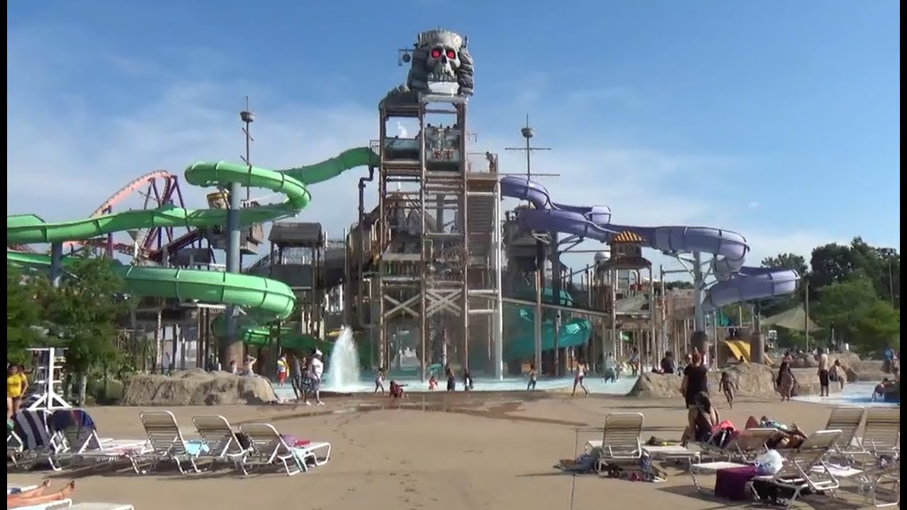 Six Flags Great America Hurricane Harbor Tour 2019 Youtube