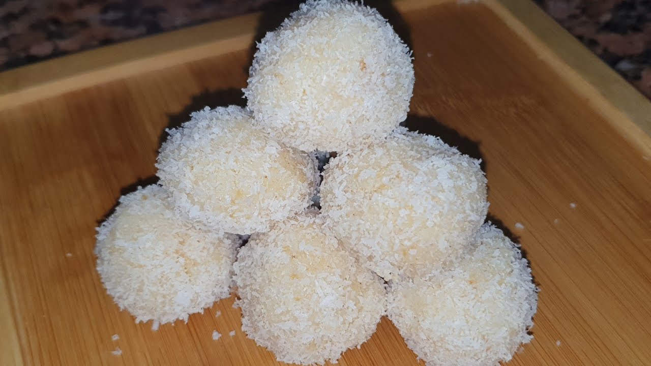 nariyal ,Coconut ladoo within 5 minutes by afnan kitchen art - YouTube