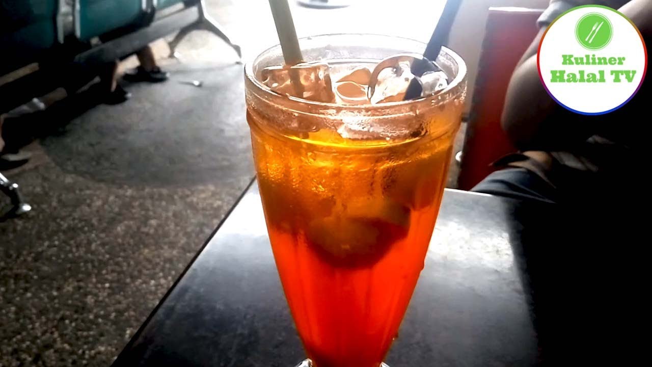 Indonesian Street Food - Somboy Juice ( Es Somboy ) - YouTube