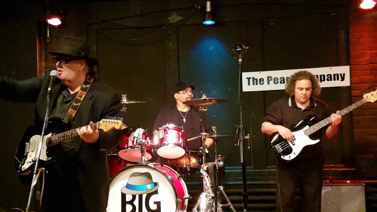 Big Johnny Blue & Strange Cargo at the Pearl - YouTube