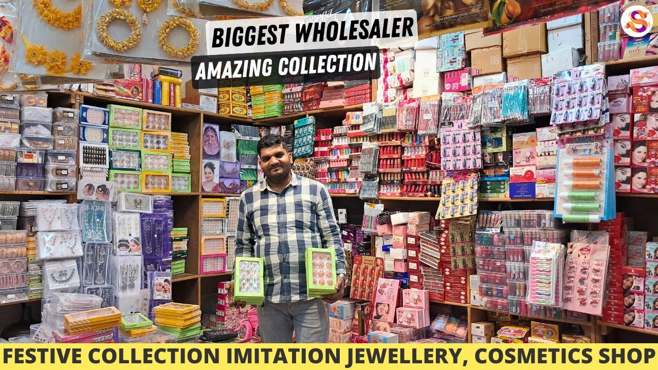 Imitation Jewellery All Variety, Cosmetics Items & Hair Accessories ...
