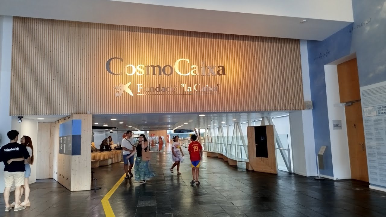 COSMOCAIXA BARCELONA ⚛️👽Un día de museo #museo #cosmocaixa # ...