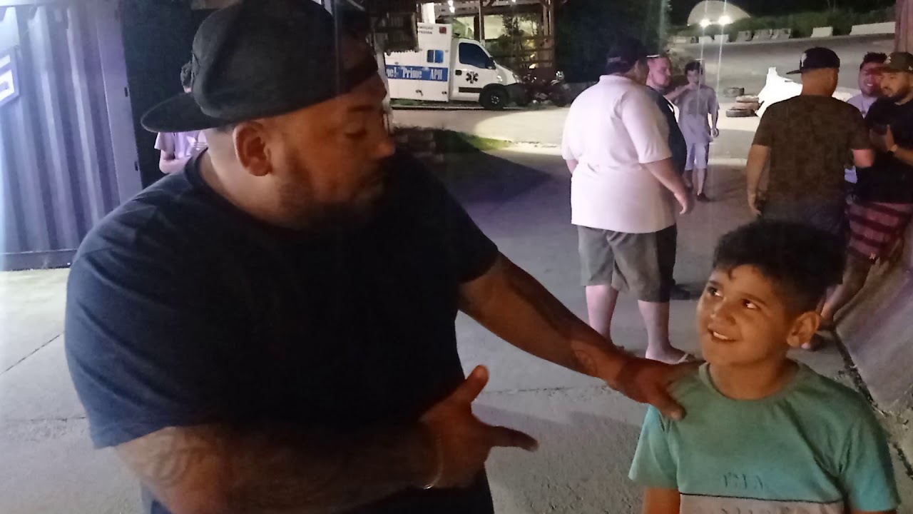 sonho realizado do meu filho Nathan de conhecer o YouTube Boto BC - YouTube