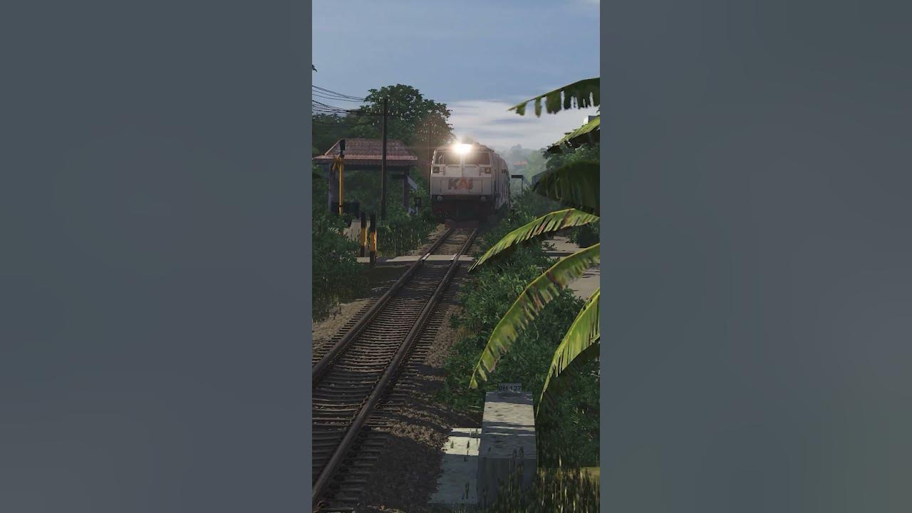 BEGINI KEKUATAN LOKOMOTIF CC 203 DI JALUR MENANJAK KOTA MALANG #203 - YouTube