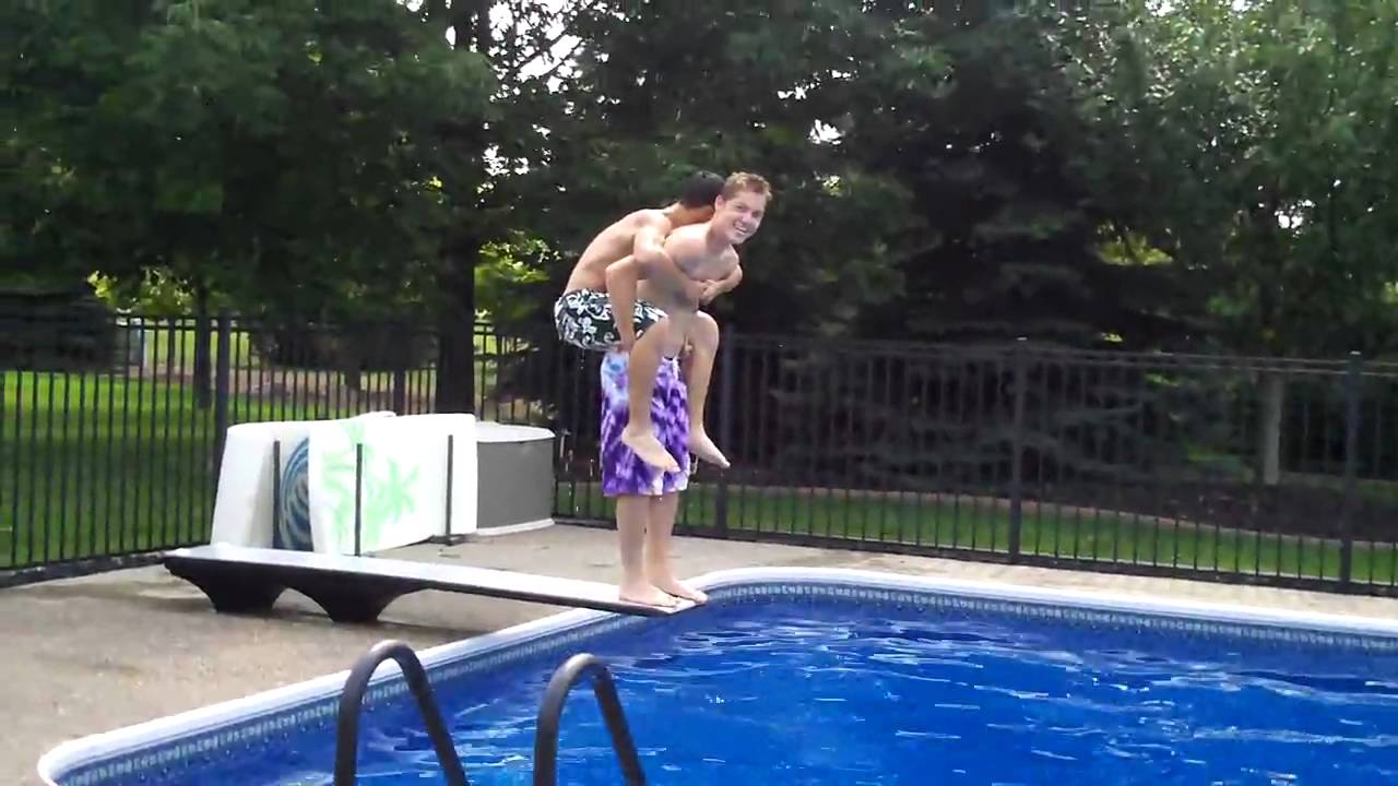 Piggyback Dive 2 - YouTube