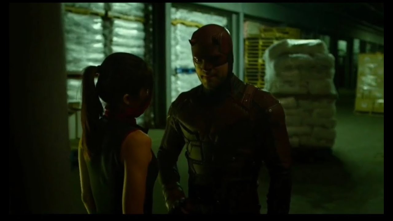(Daredevil 2x07) Matt and Elektra fight the Yakuza at the trains - YouTube