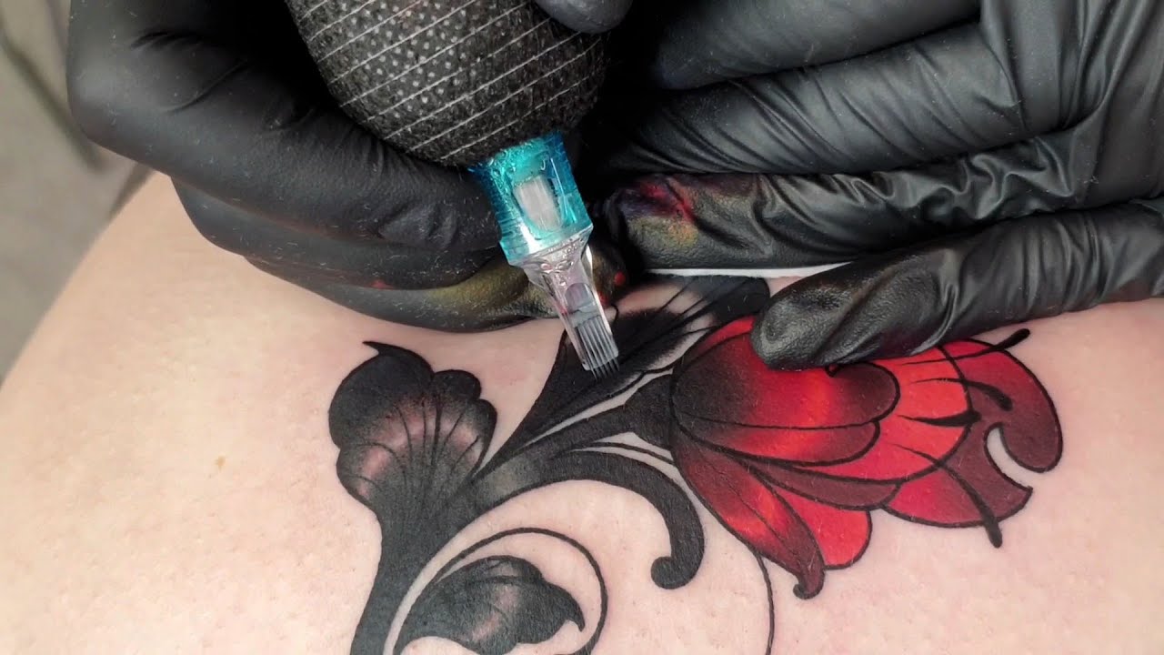Red Neotraditional Flower Tattoo Timelapse - YouTube