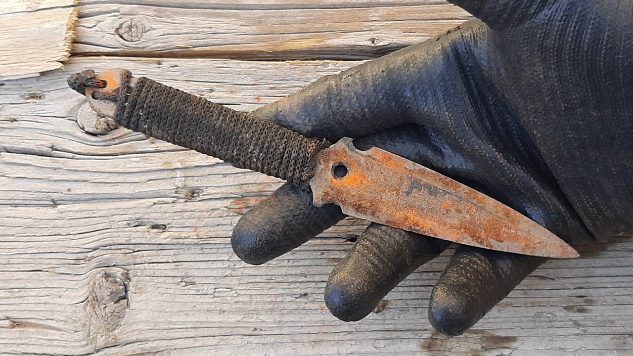 Throwing knife / Restoration of an old throwing knife and making a ...
