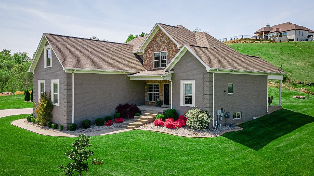 7911 Wooded Ridge Drive - YouTube