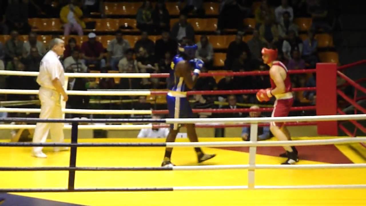 Modo Sallah vs Mantas Valavičius 1st round - YouTube
