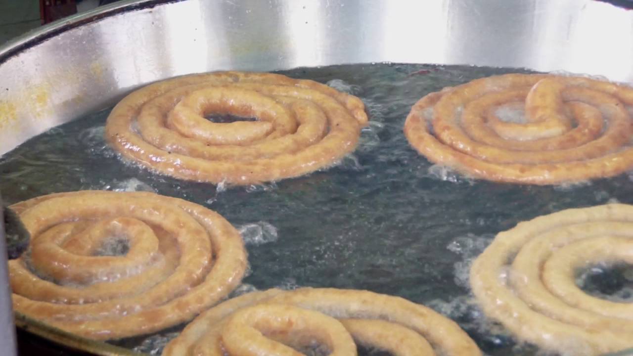 Churros ( ruedas ) en Algeciras - ( Cadiz ). - YouTube