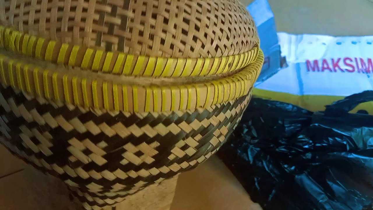 BOBOKO BAKUL NASI KHAS SUNDA UNIK TERBUAT DARI BAMBU - YouTube