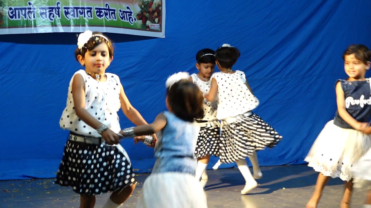 chiu tai chiu mazya angnat ye / song by Ritika - YouTube