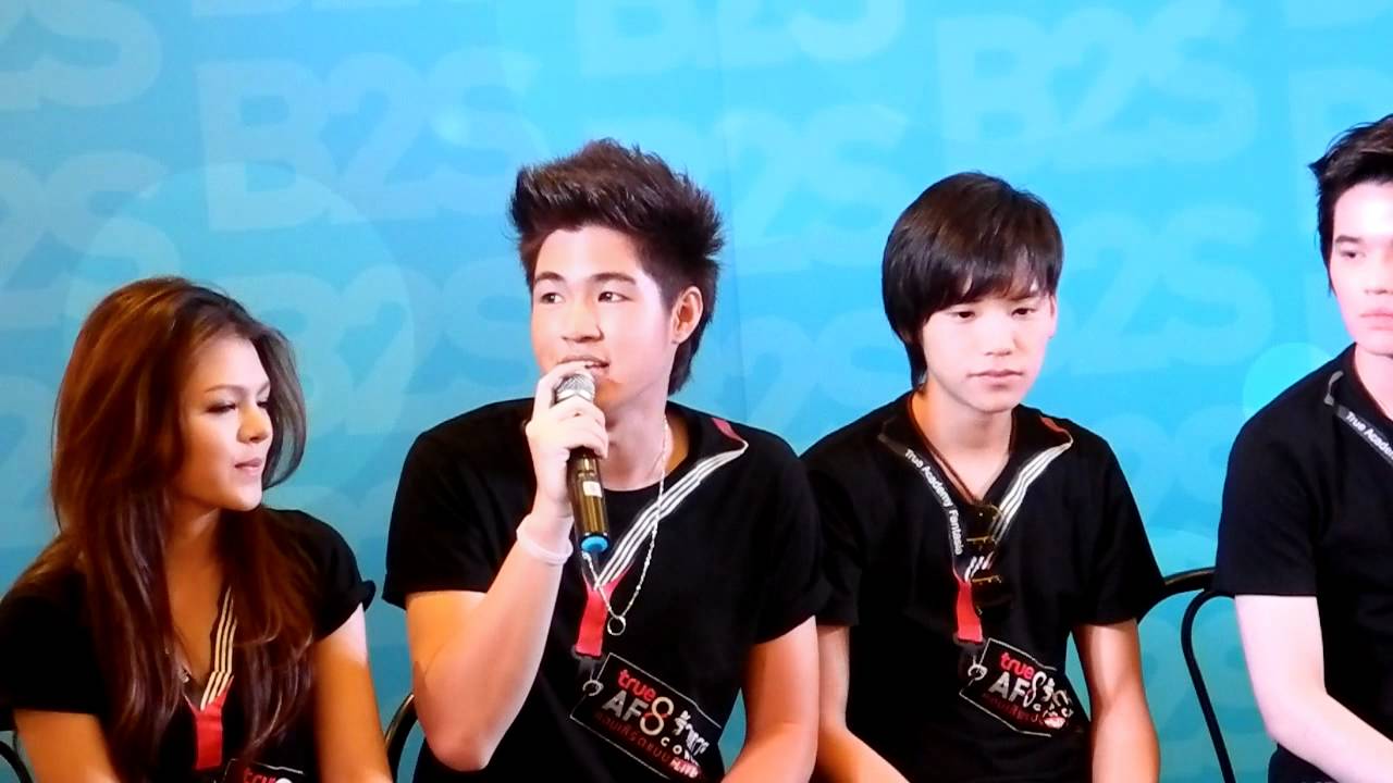 AF8 - James(1) @B2S Central Bangna - YouTube