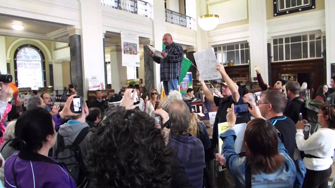 Reading of the Proclamation inside the GPO #LockOut2014 - YouTube
