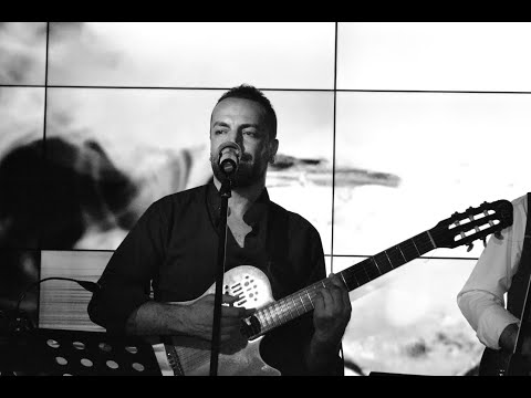 Özgür Akkuş   Olmuyor Yerin Dolmuyor