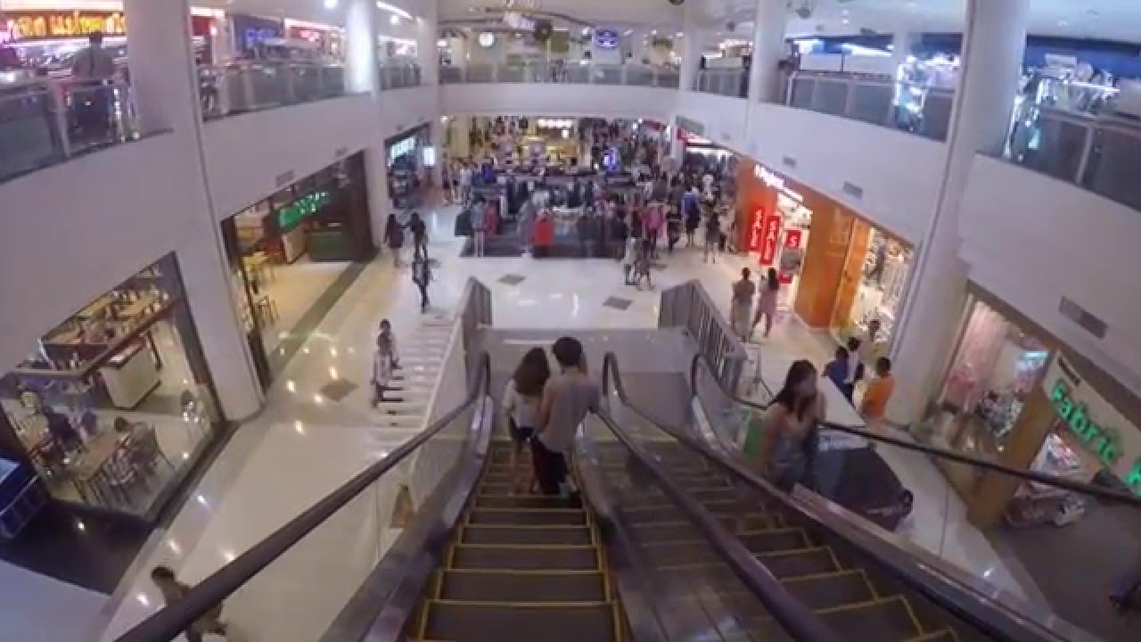 Seacon Square - One of Bangkok's largest shopping malls - YouTube
