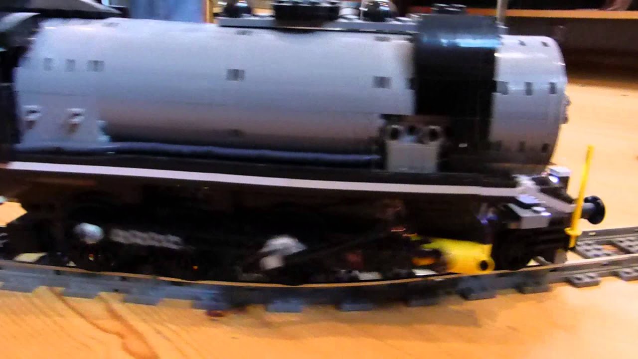 Pneumatic Lego Locomotive - YouTube