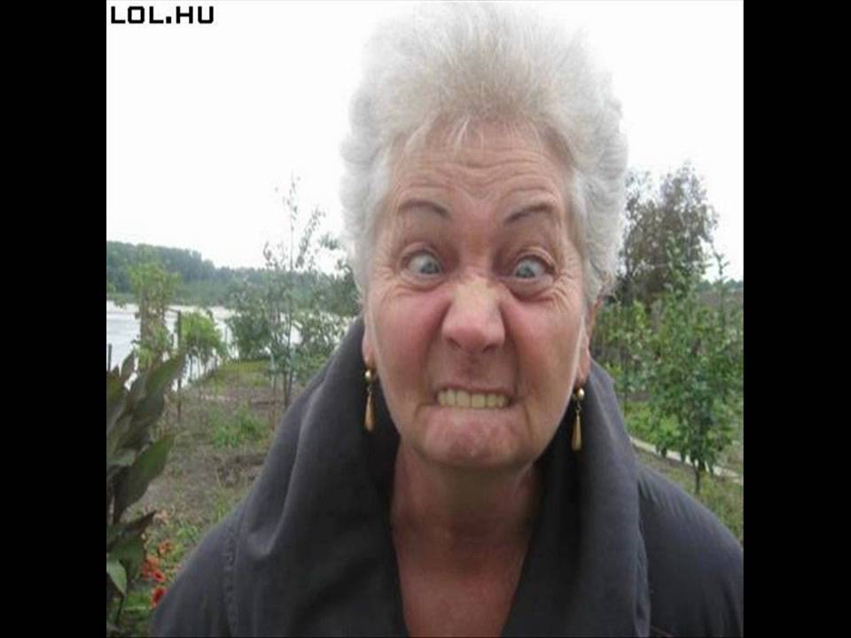 Vicces Arcok - YouTube