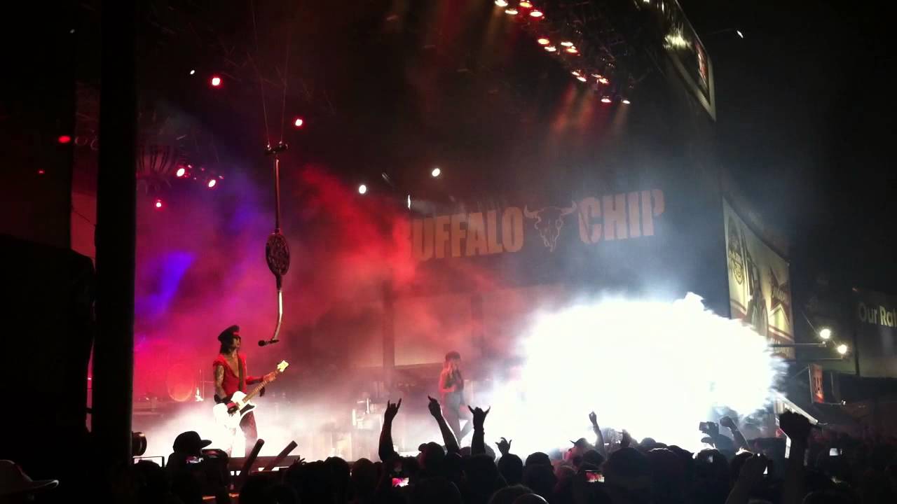 2014 Buffalo Chip campground, Sturgis, SD. (Mötley Crüe - kickstart my ...