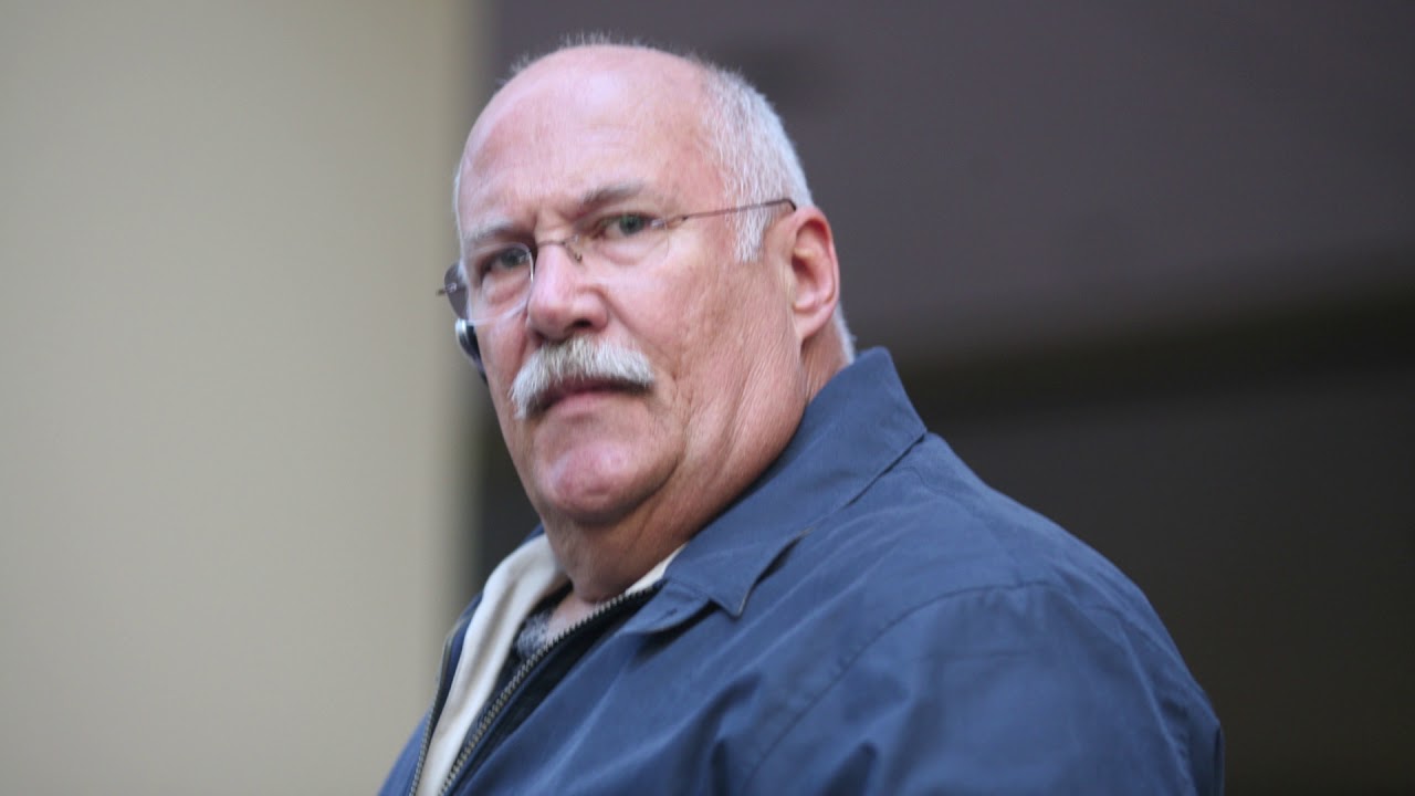 Bail Bondsman calls a couple of schools - YouTube