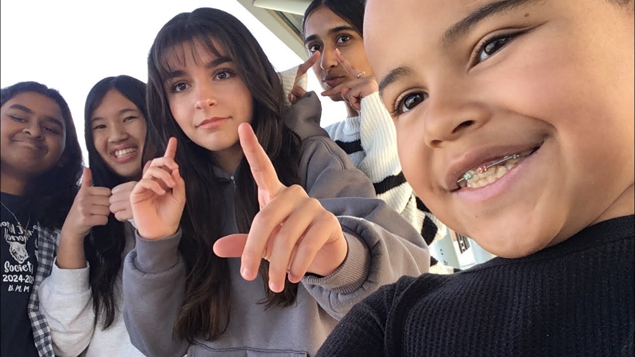 meet my new friends !!!! - YouTube