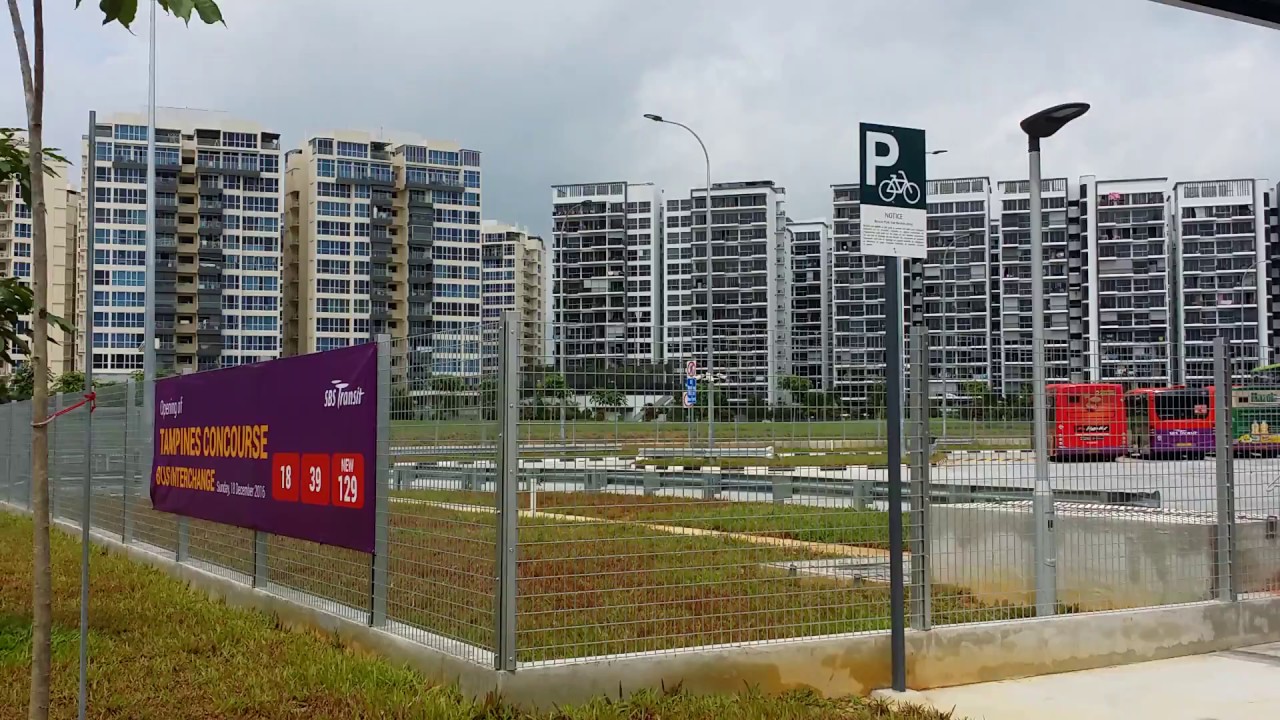 Tampines concourse interchange on the first day of operation - YouTube
