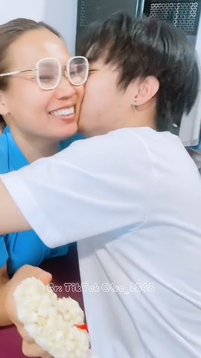 #ค่าน้ำนม 🥰 น่ารักมาก ๆ 😍 [Cr: TikTok @leo_2548] | ลีโอ อธิป - YouTube