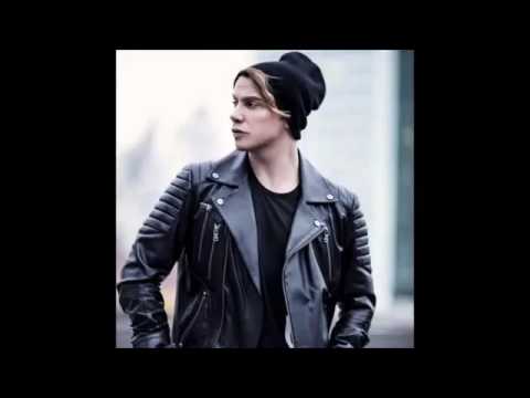 sinan akçıl ilkes 2016 şarkısı binbir gece