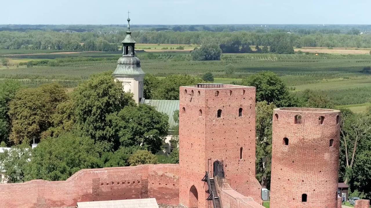 Czersk - Zamek - YouTube