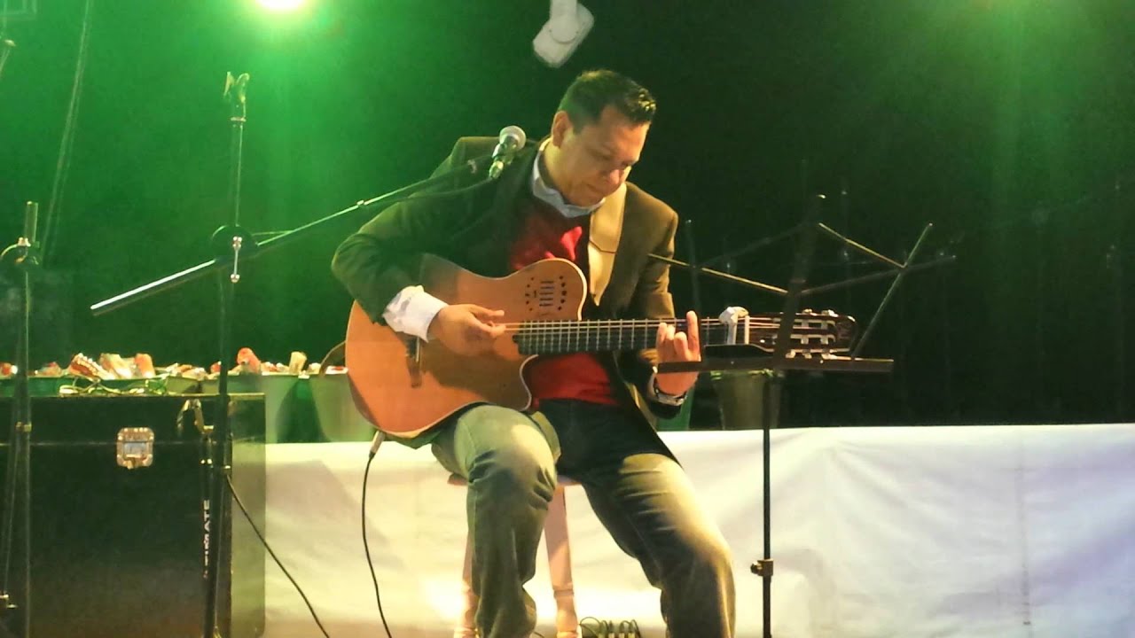 Hugo Leonel en vivo acústico - YouTube