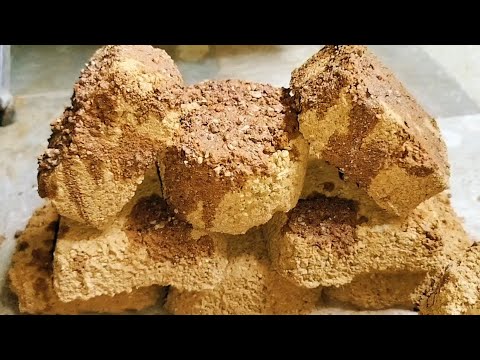 Gritty golden 💥 sand pouring red dirt paste dry clay pot crumbling ...