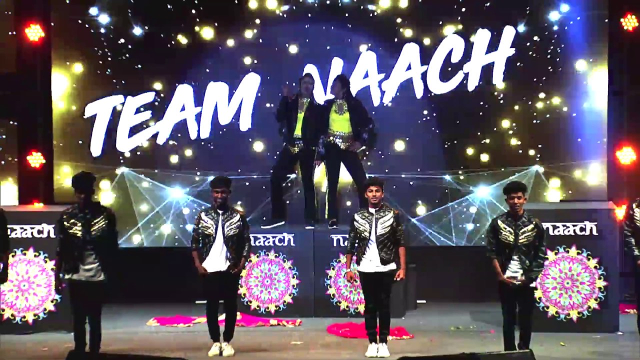 Team Naach @ YouTube FanFest Showcase New Delhi 2018 - YouTube