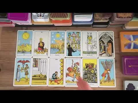 Aklımdaki Kişi Şu An Bana Ne Söylemek İstiyor? 💙 Neler Yapacak? Tarot Açılımı 💜