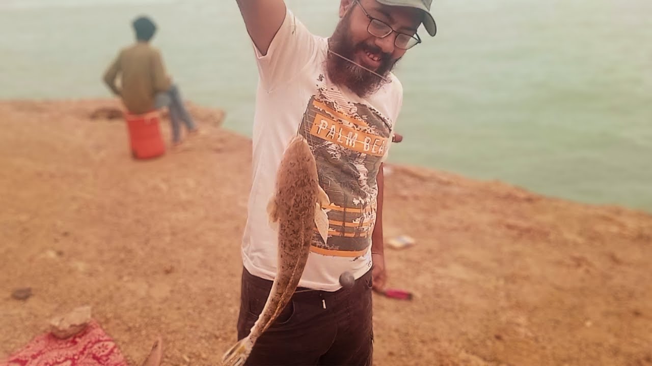 Mubarak Village Beach Fishing For Flat Head & Breams | Fishing in ...