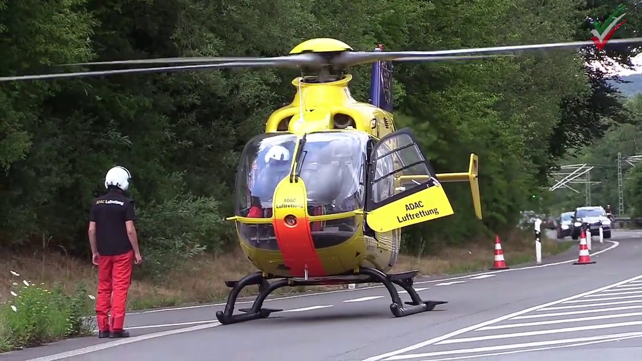 Schwerer Motorradunfall auf der Gederner Straße - Rettungshubschrauber ... Schwerer Motorradunfall auf der Gederner Straße - Rettungshubschrauber ...