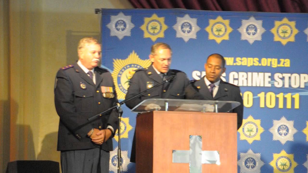 Begrafenisdiens van Steven Britz polisieman van Klapmuts - YouTube