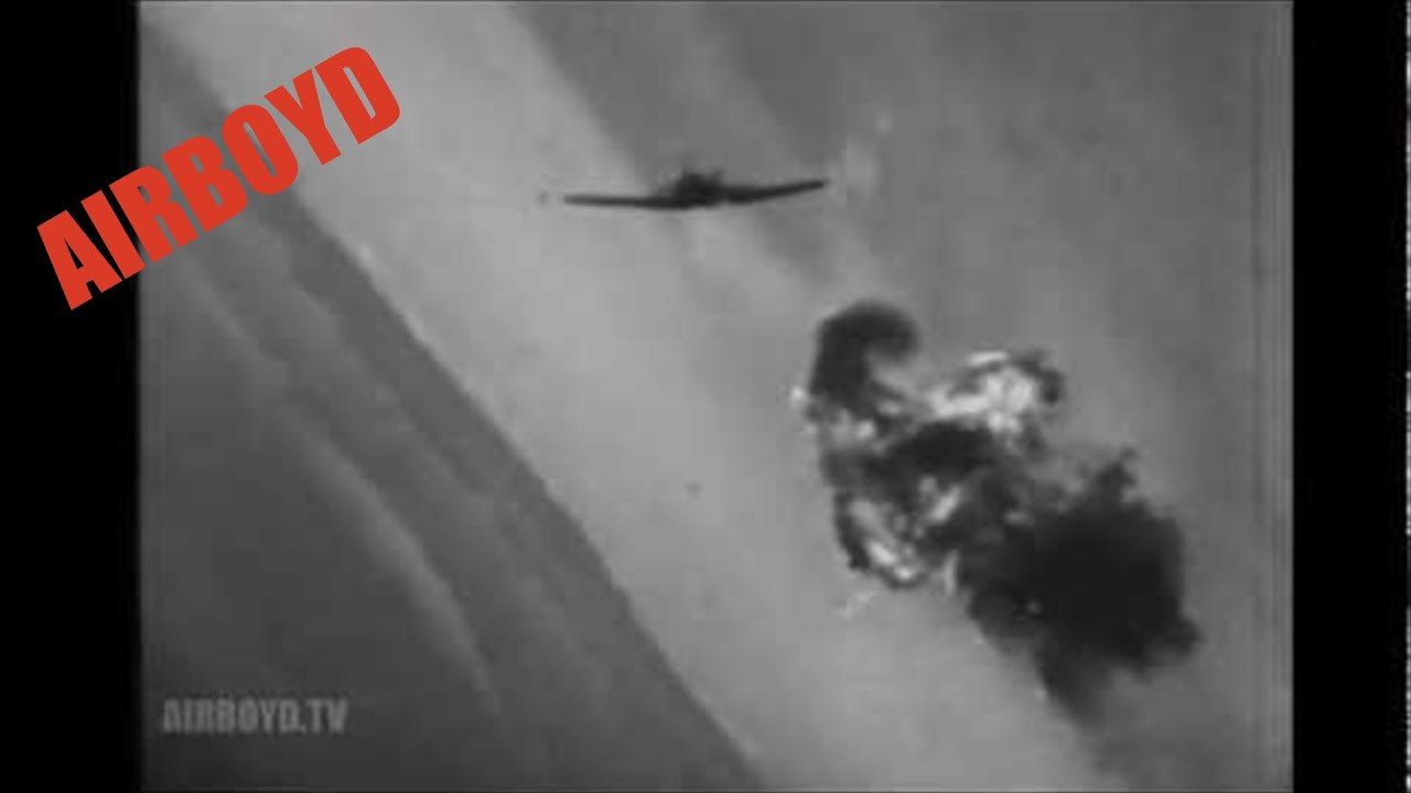 P-51 and P-38 Aerial Combat Footage (1945) - YouTube