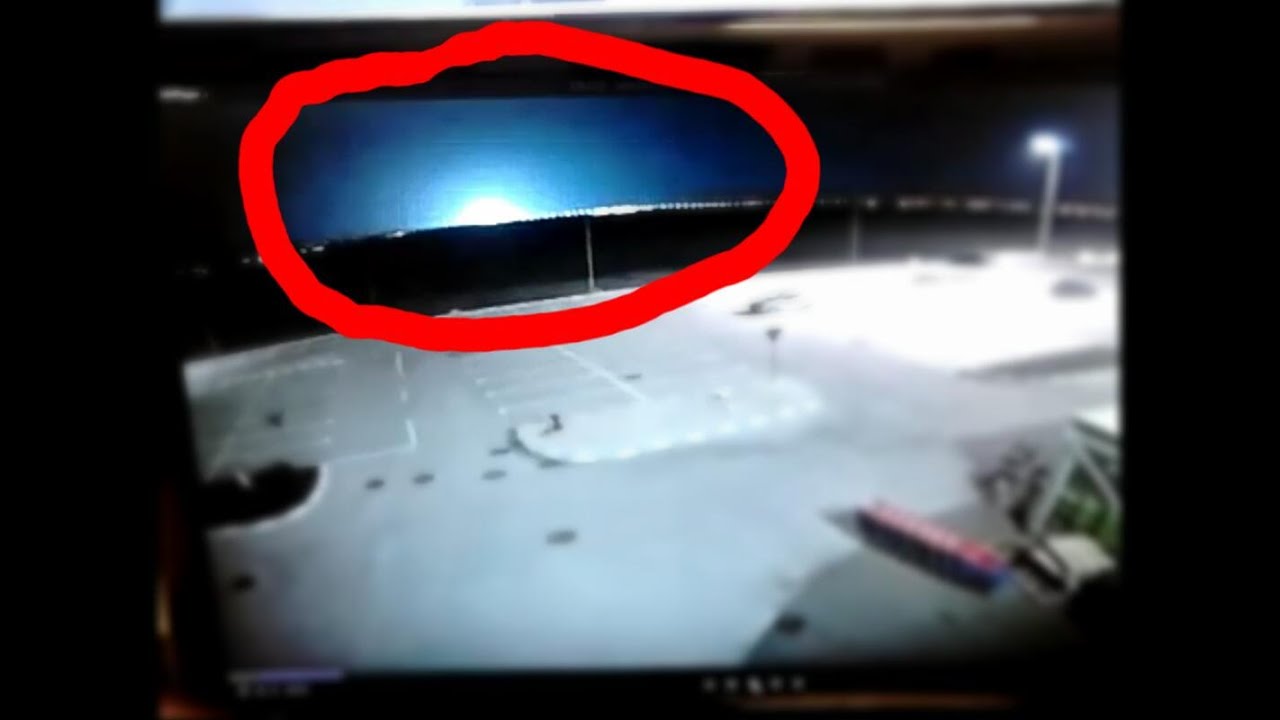 Strange Blue Light In Romania During Earth Quake On 24/09/2016 - YouTube